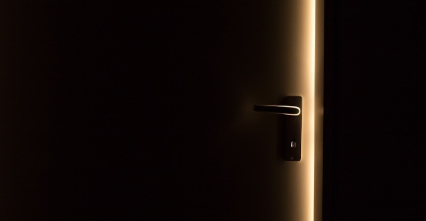 El allanamiento de morada y el domicilio de personas jurídicas